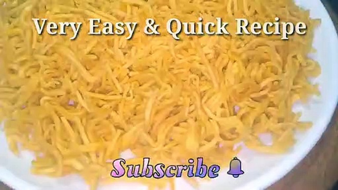 Homemade_Besan_ki_Sev_Recipe__7C_Crispy_Plain_Besan_Sev_for_Namkeen ...