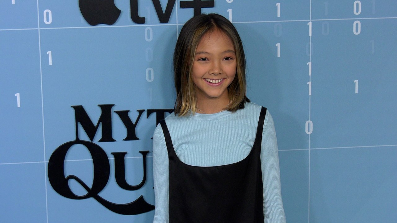 Isla Rose Hall attends Apple TV+'s "Mythic Quest" season 3 premiere in ...