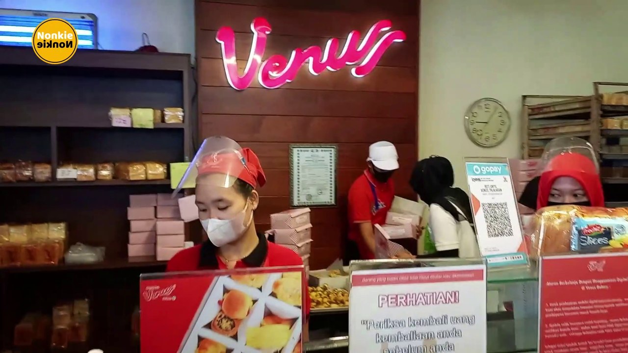 Roti Unyil Venus - Si Kecil dari Bogor - video Dailymotion