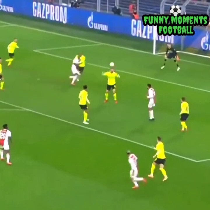 Funny moments...!!! Comedy football. Shorts - video Dailymotion