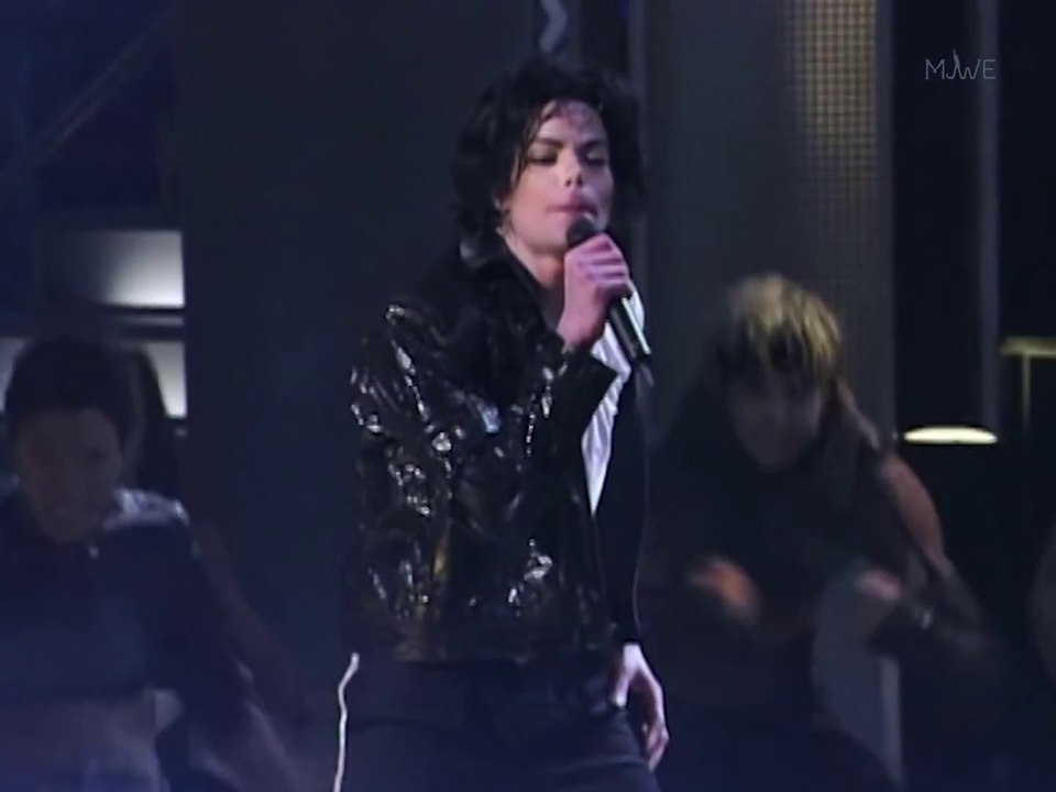 Michael Jackson - Beat It - MJWE Mix 2011 - video Dailymotion