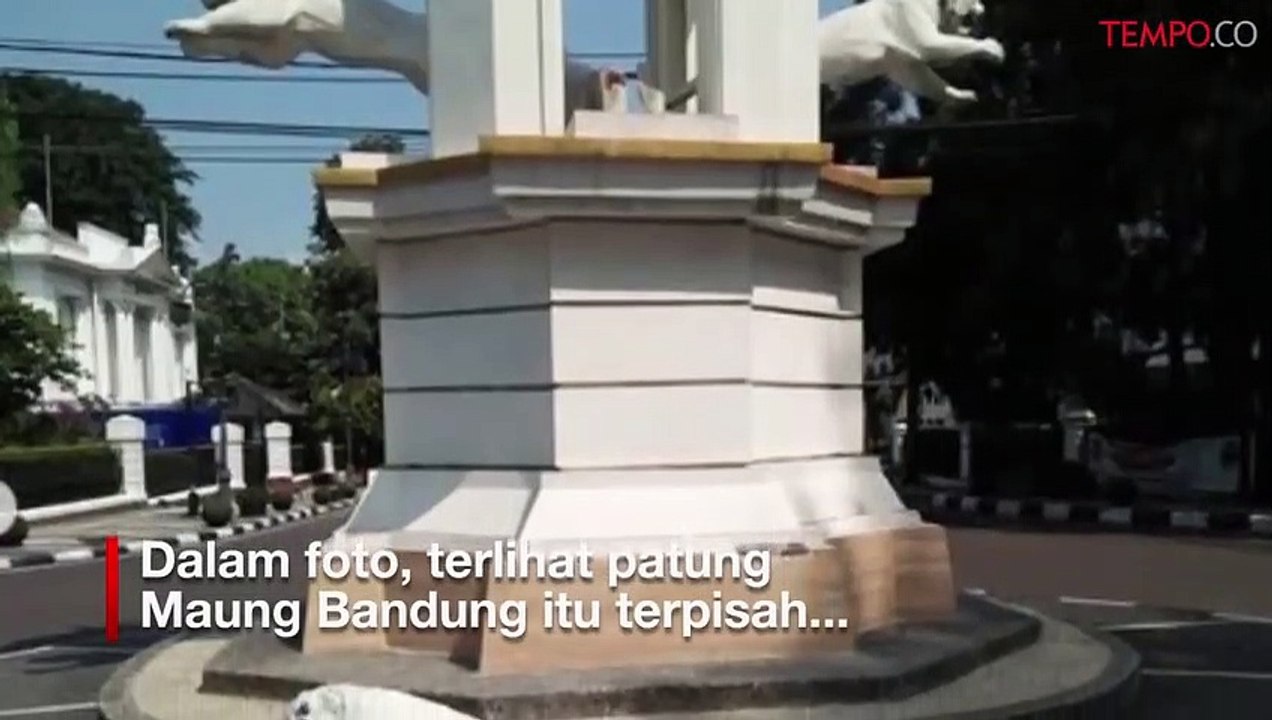 Patung Maung Bandung Dekat Balai Kota 'Jatuh' dari Tugunya - video ...