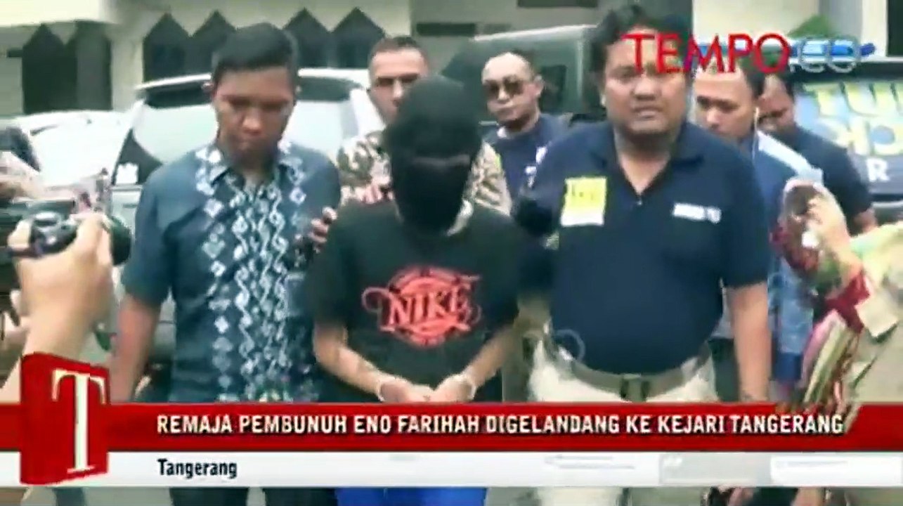 Remaja Pembunuh Eno Farihah Digelandang ke Kejari Tangerang - video Dailymotion
