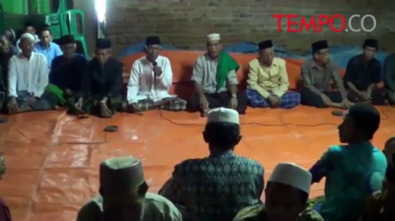 Tahlilan dan Ziarah ke Makam Eno Farihah, Ini Kata Mensos Khofifah ...