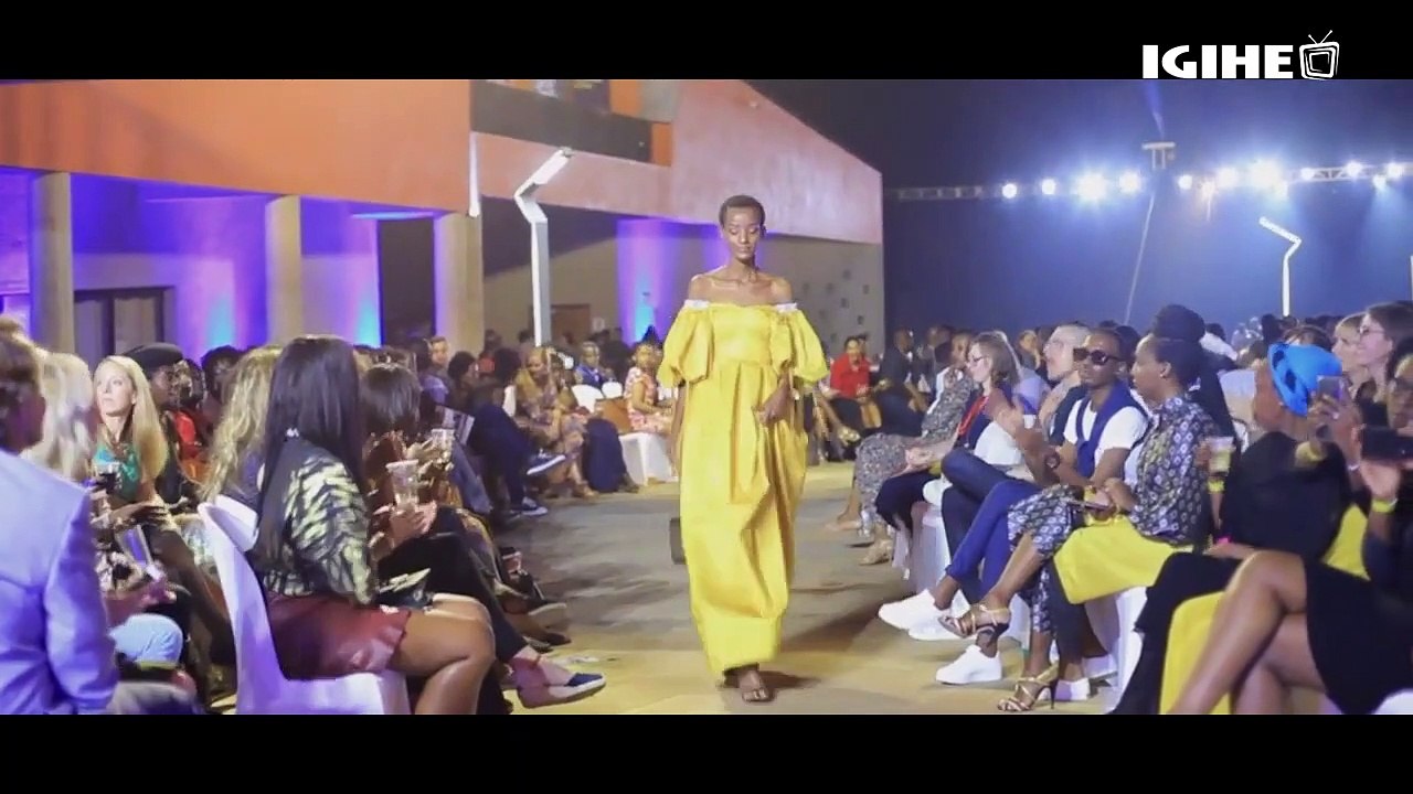 Inkuru y'Inzu y'Imideli ya Moshions ihetse ibendera ry'izindi ...