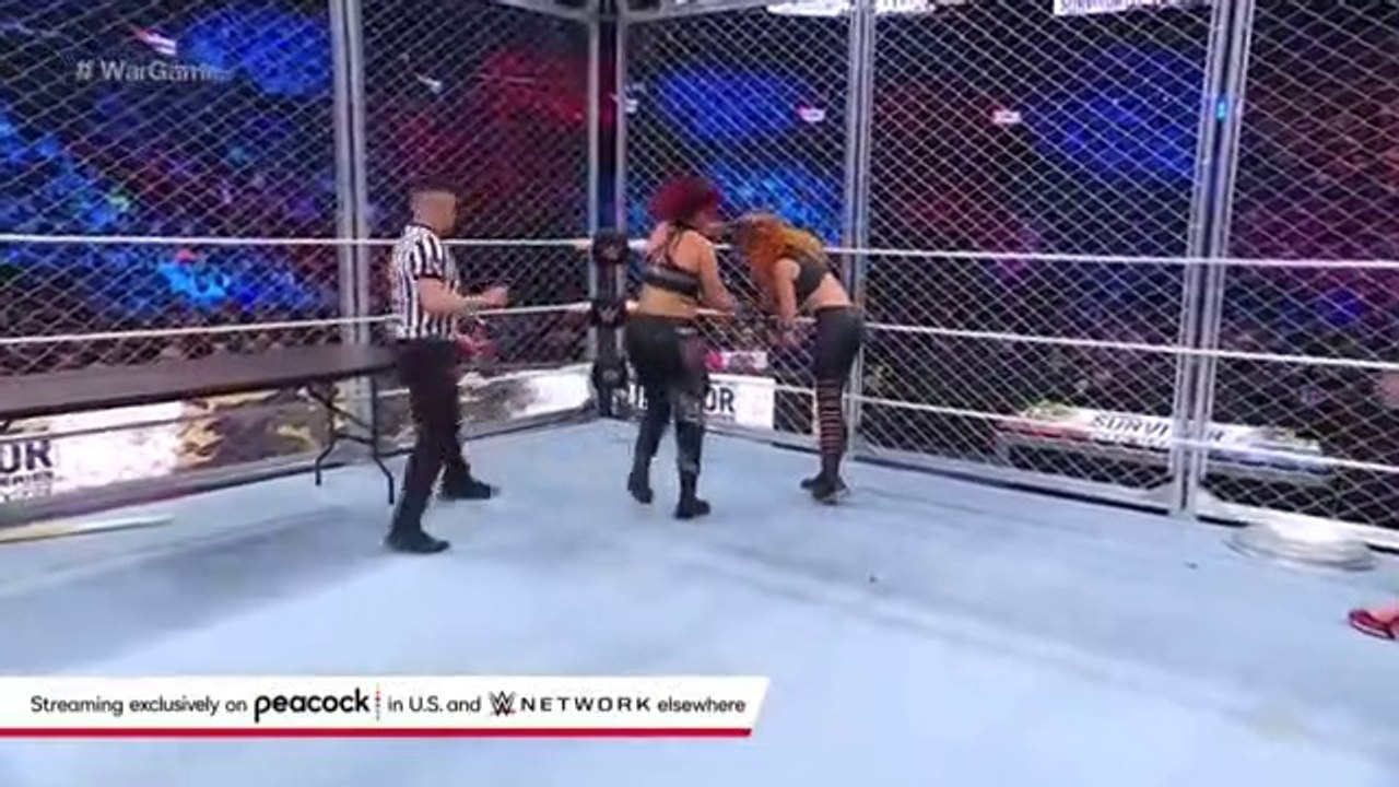 Asuka blinds Rhea Ripley with the Poison Mist: Survivor Series ...