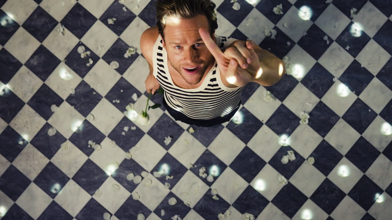 Olly Murs - Dancing On Cars (Visualiser) - video Dailymotion