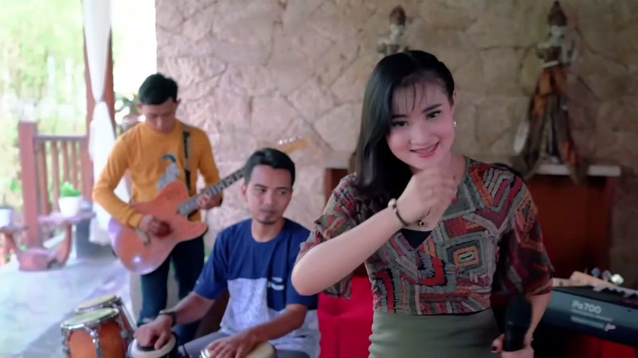 Yeni Inka - Nangismu Tak Kancani (Official Music Video ANEKA SAFARI) - video Dailymotion