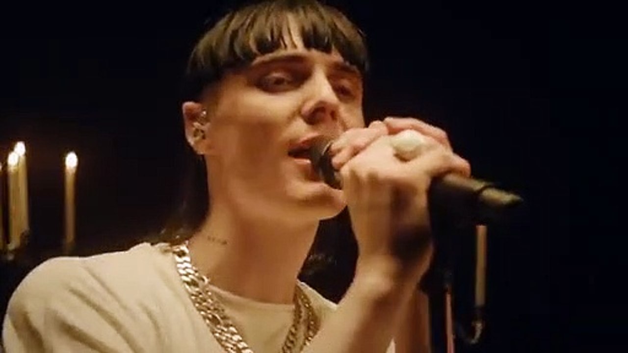 Aime Simone - Shining Light (Live) - Vidéo Dailymotion