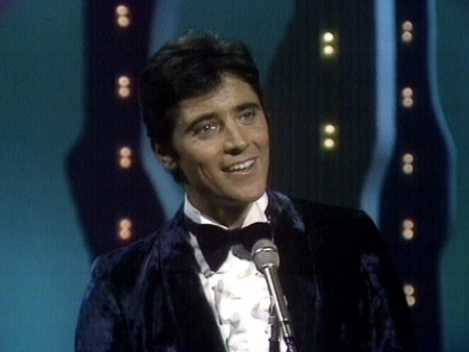 Sacha Distel - Raindrops Keep Falling On My Head/The Good Life/Louise ...