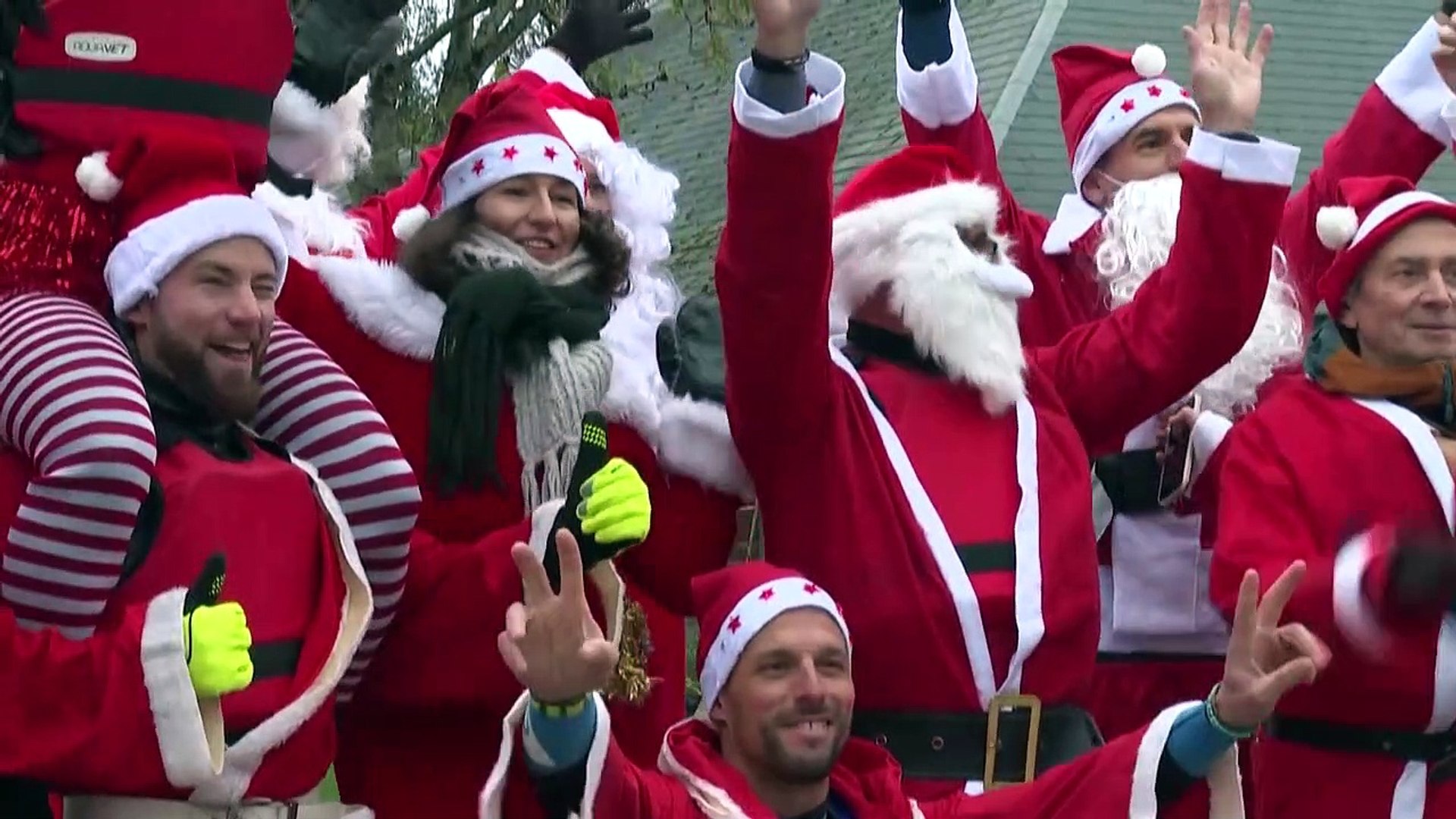 Watch: Santas paddle through Strasbourg in France