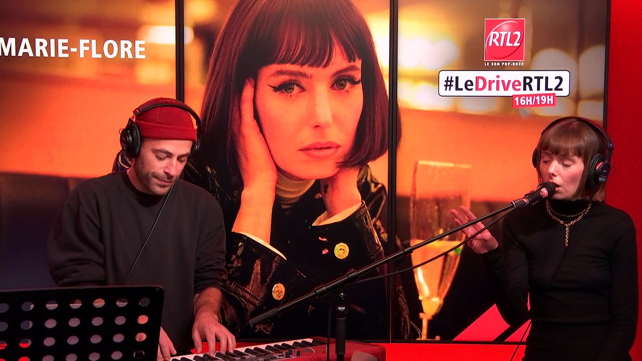 LIVE - Marie‐Flore interprète "Mon cœur y va bien" dans #LeDriveRTL2 ...