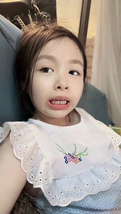 Thấy mẹ vất vả, con gái Elly Trần từ chối mua sắm, sợ mẹ tốn tiền - Video Dailymotion