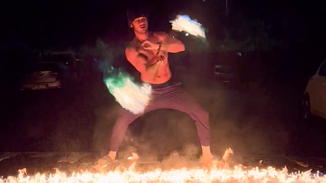 Bold Fire-Knife dancer LEVELS UP with a BLAZING freestyle fire trick ...