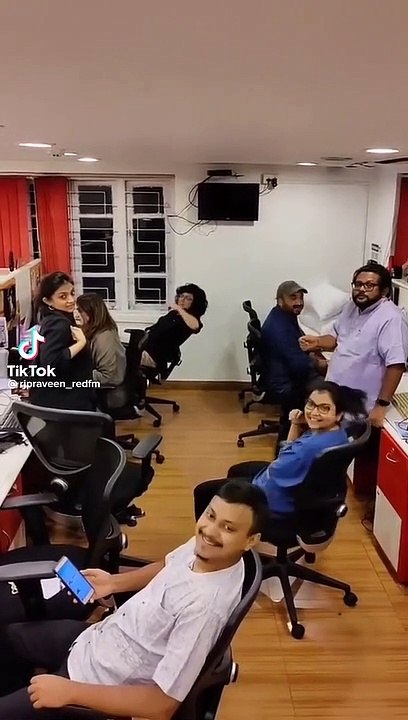 Red FM_ RJ Praveen - video Dailymotion