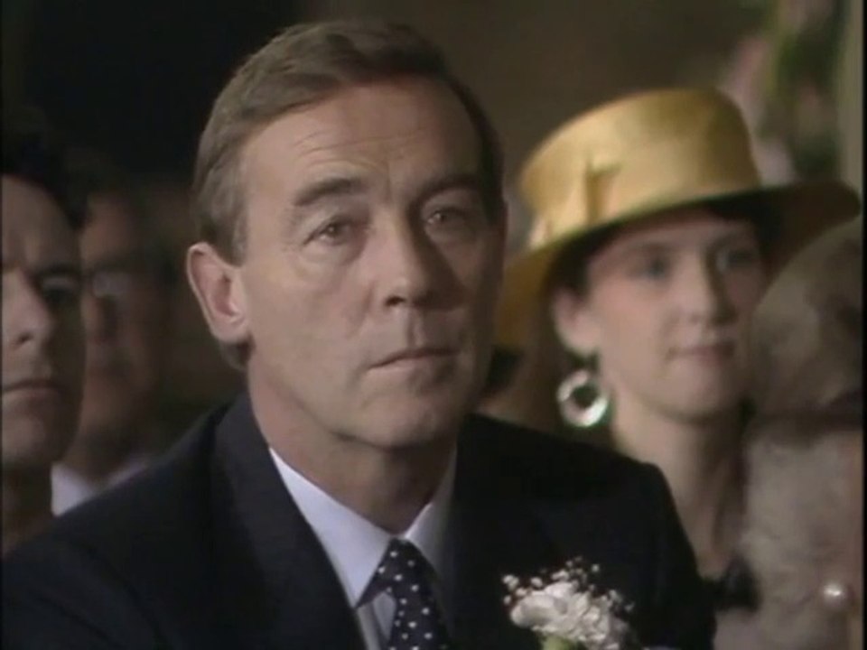 ''A Bit of a Do'' S1 E1 The White Wedding (1989) David Jason, Michael Jayston - video Dailymotion