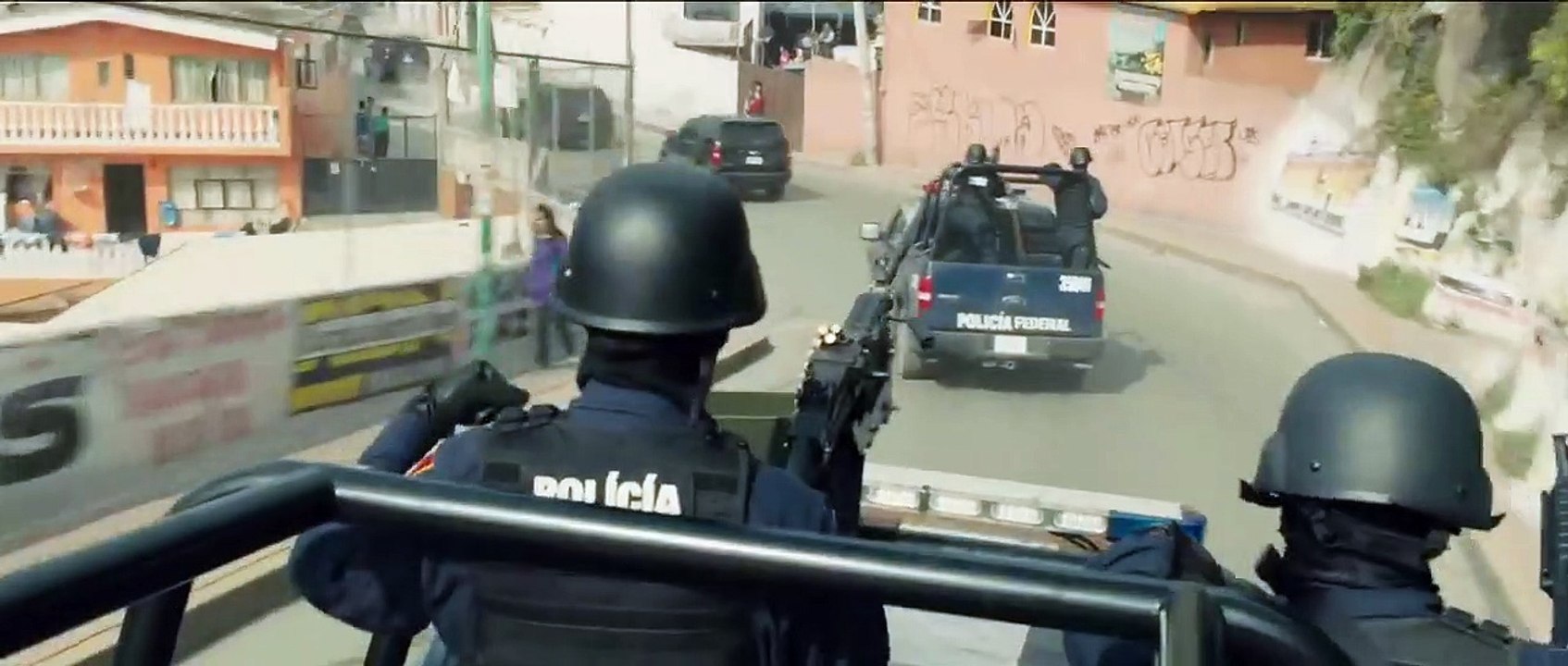 Sicario - Trailer [HD] - Emily Blunt, Josh Brolin, Benicio Del Toro ...