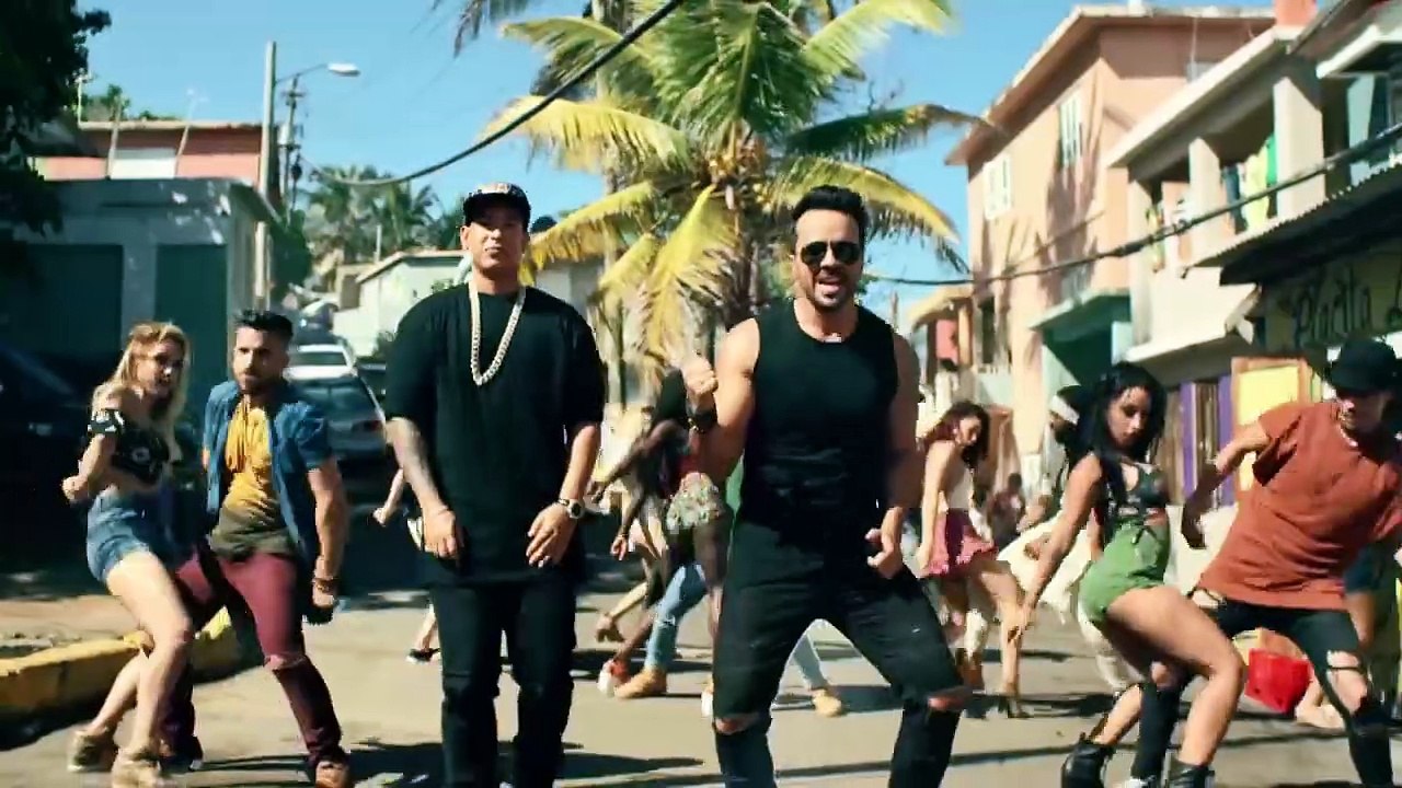 luis-fonsi-despacito-ft.daddy-yankee - video Dailymotion
