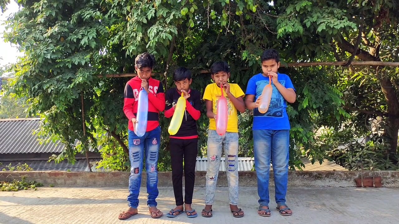 Outdoor_Fun_With_Rocket_Balloon_And_Learn_Colors_For_Kids_By_I_kids ...