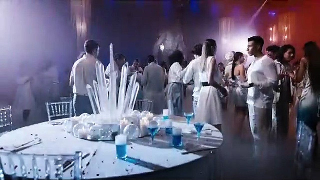 Wednesday 1x04 - Bloody Prom Dance Scene - video Dailymotion