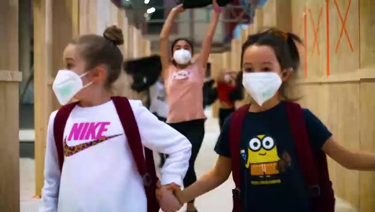 Roald Dahl's Matilda the Musical _ Dance, Maggots, Dance! _ Netflix ...