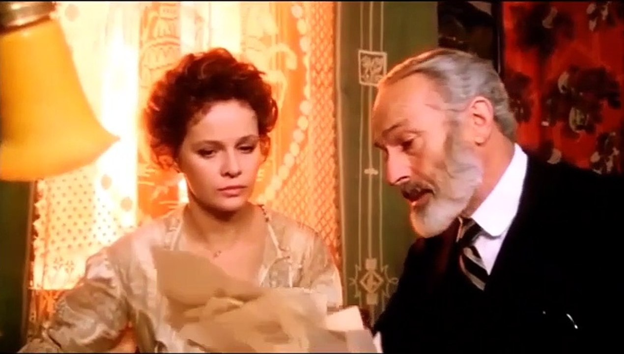 Mogliamante (1977) Laura Antonelli italian Darma Part 02 - video ...