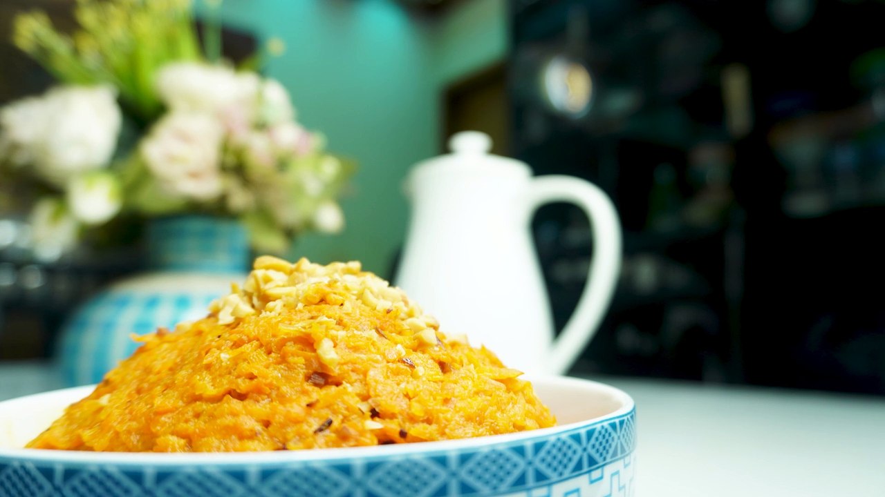 Gajor ka halwa | Quick instant pot Gajor er halwa | Gajrela | Carrot ...