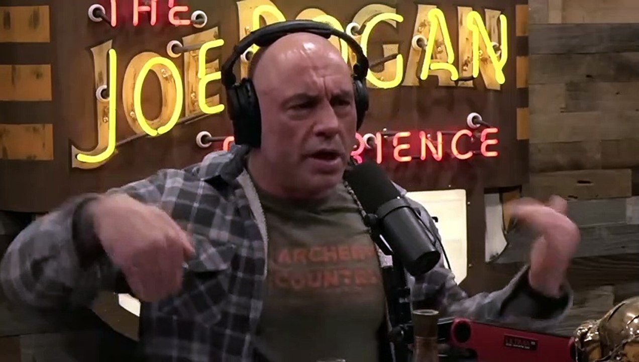 Joe Rogan- Secrets Of Hunting & The SAVAGENESS Of Grizzly Bears ...