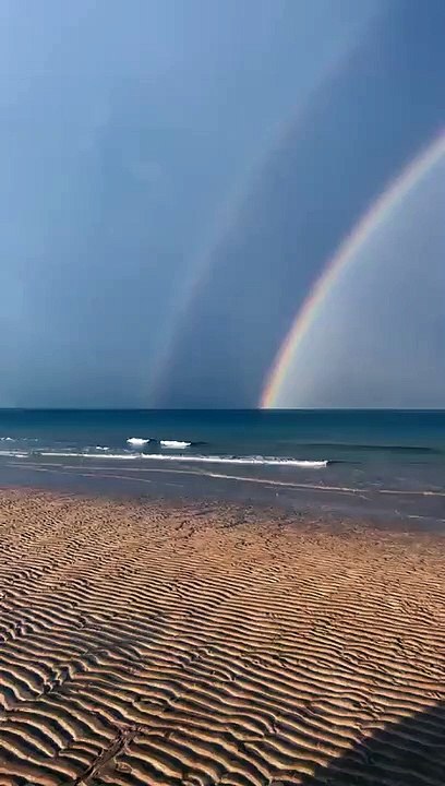 Rainbow forms over Ras Al Khaimah horizon - video Dailymotion