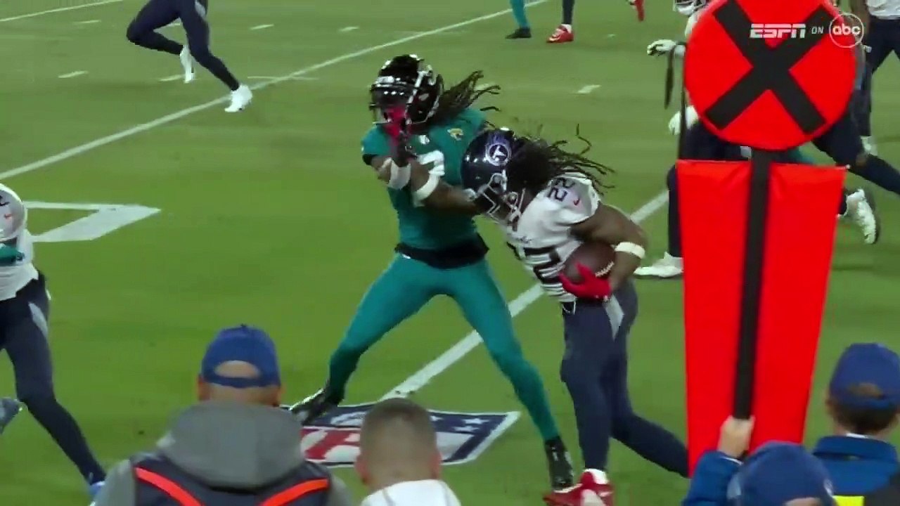 Derrick Henry STIFF ARMS Rayshawn Jenkins & Titans go up 10-0 - video ...