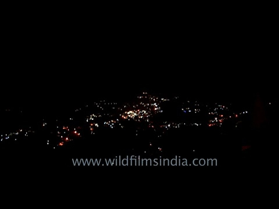 Night View of Landour bazaar and Mussoorie - video Dailymotion