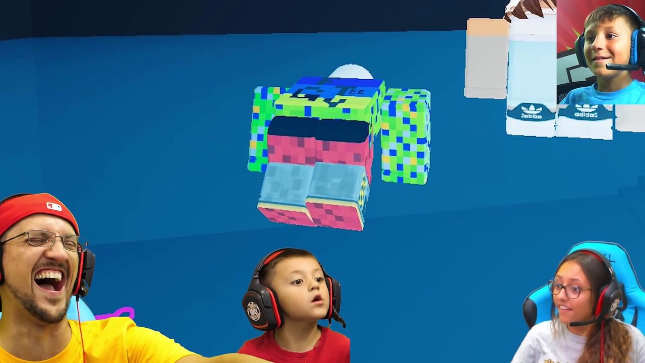 ROBLOX GUESTY 4! FGTeeV Escapes Deadly Aquarium of DOUBLE TROUBLE ...