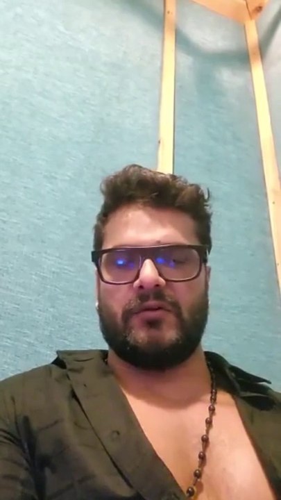 Khesari Lal Yadav ne Live me bataya apne Nepal ke Stage Show ke bare me ...