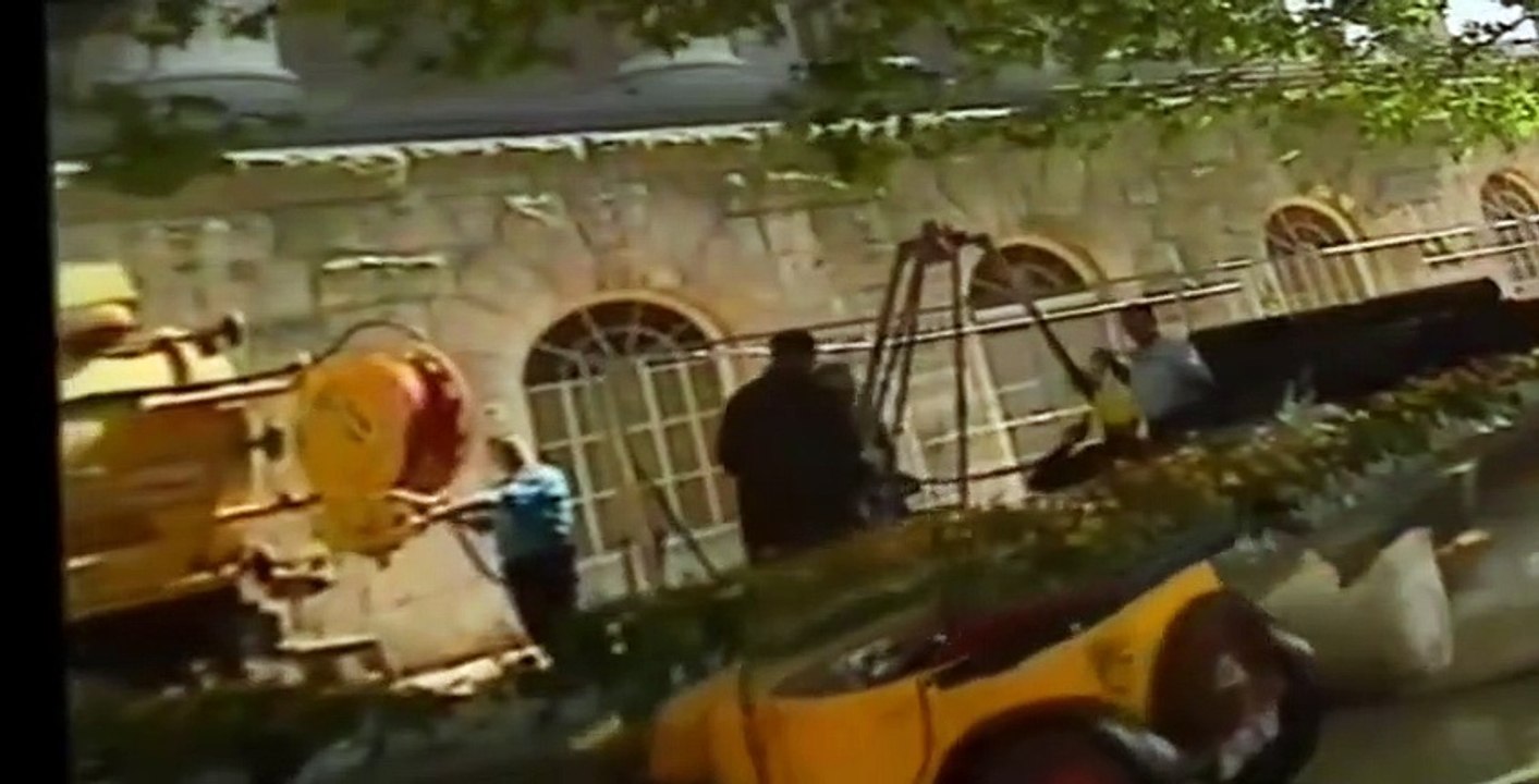 Brum Brum E016 Flood - video Dailymotion