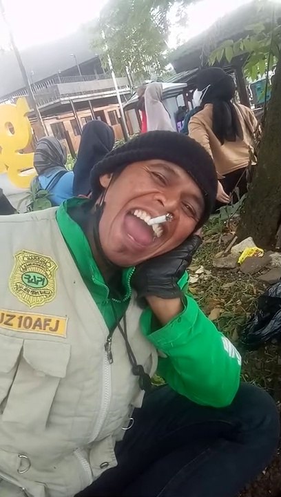 Maskot Ohang - Video Dailymotion