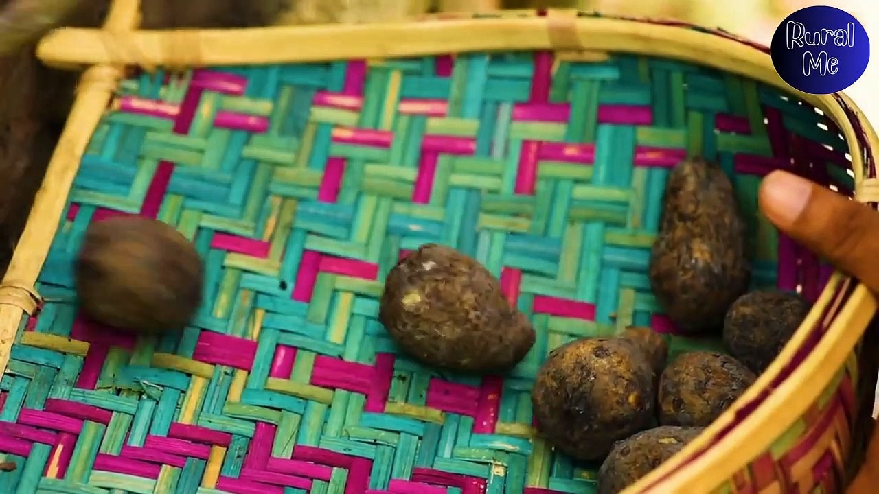 The taste of the baked Taro goes well with simple afternoon snacks ...