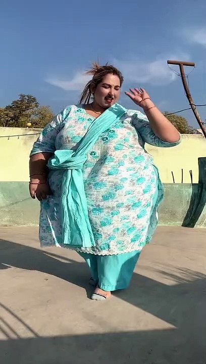Entertainment video's||funny lady dancing||Moti dance||MissWow - video ...