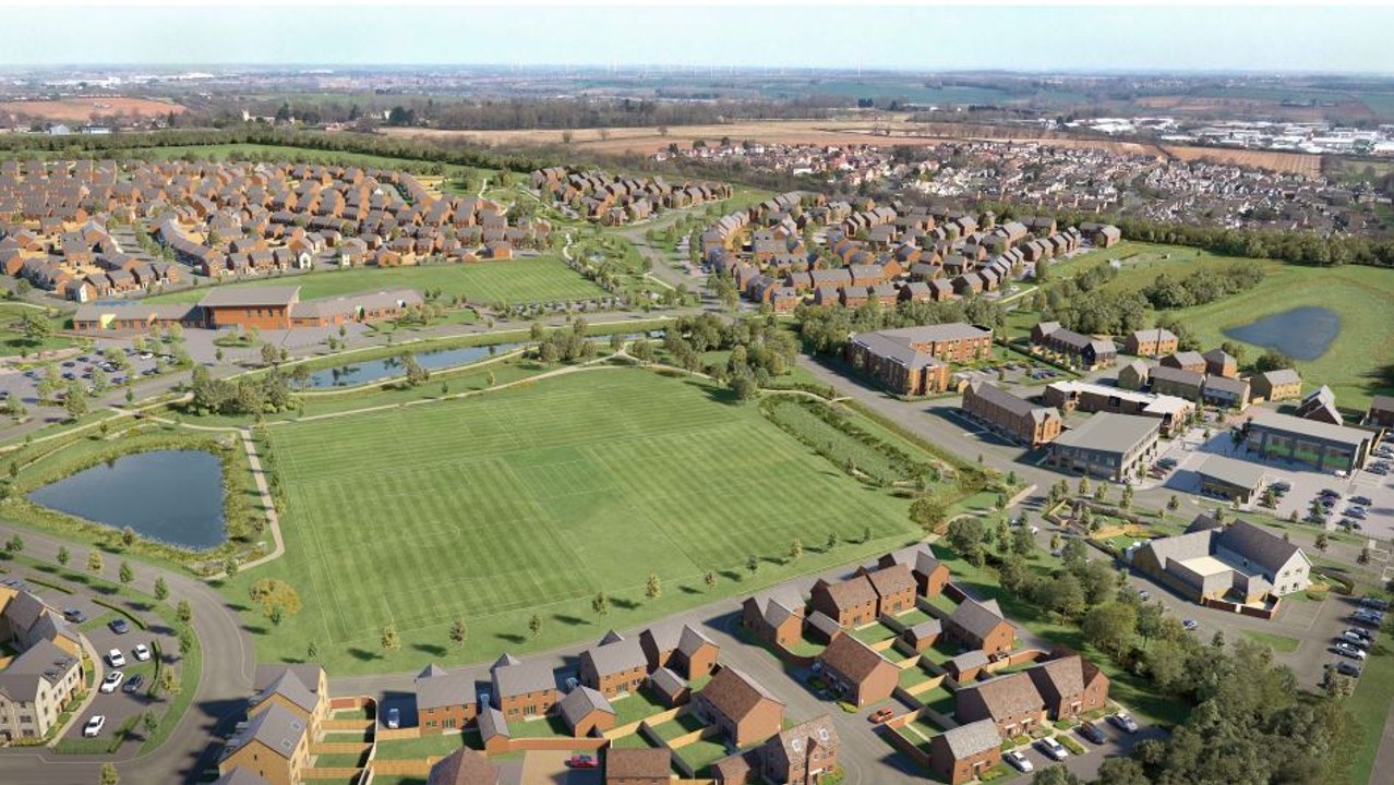 Aerial footage of Wellingborough's Glenvale Park development - video ...