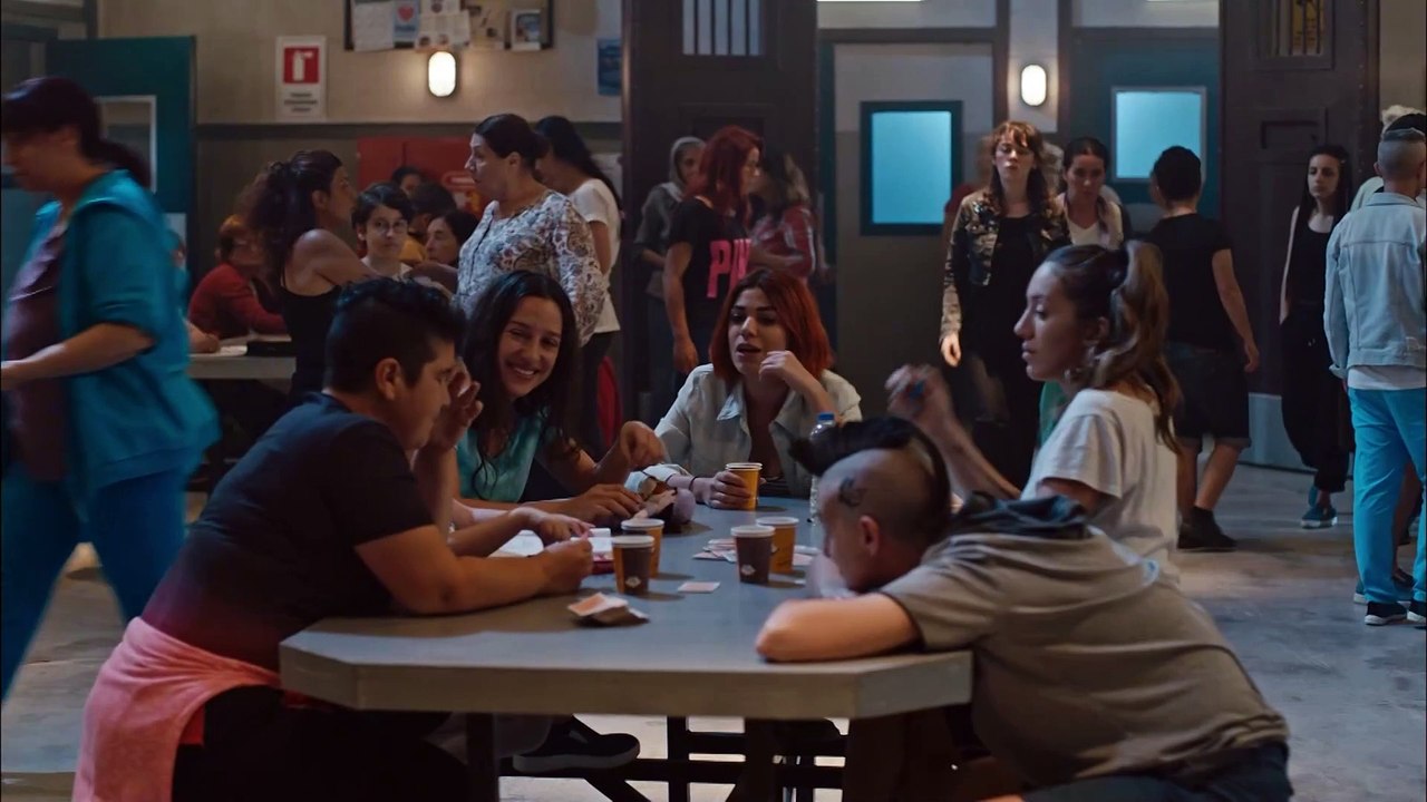 Avlu / The Yard - Episode 11 (English Subtitles) - video Dailymotion