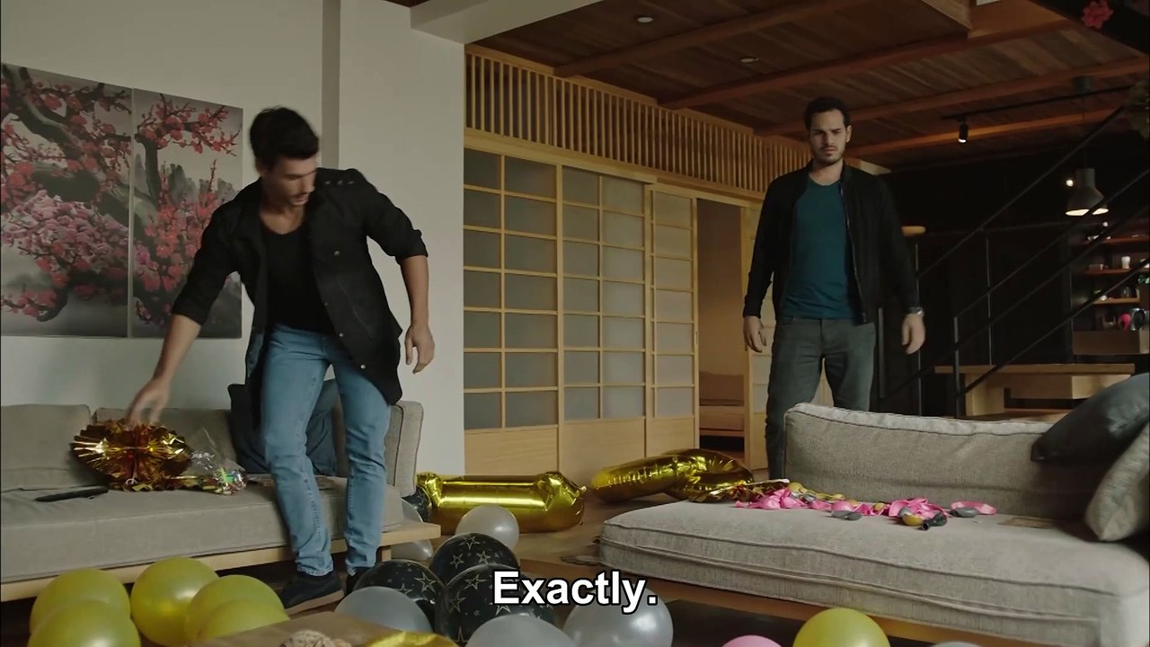 Avlu / The Yard - Episode 13 (English Subtitles) - video Dailymotion