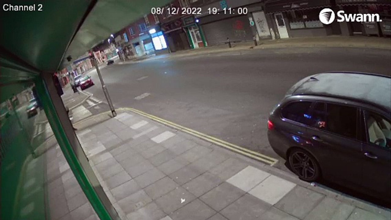 Chilli Tattoo CCTV - video Dailymotion