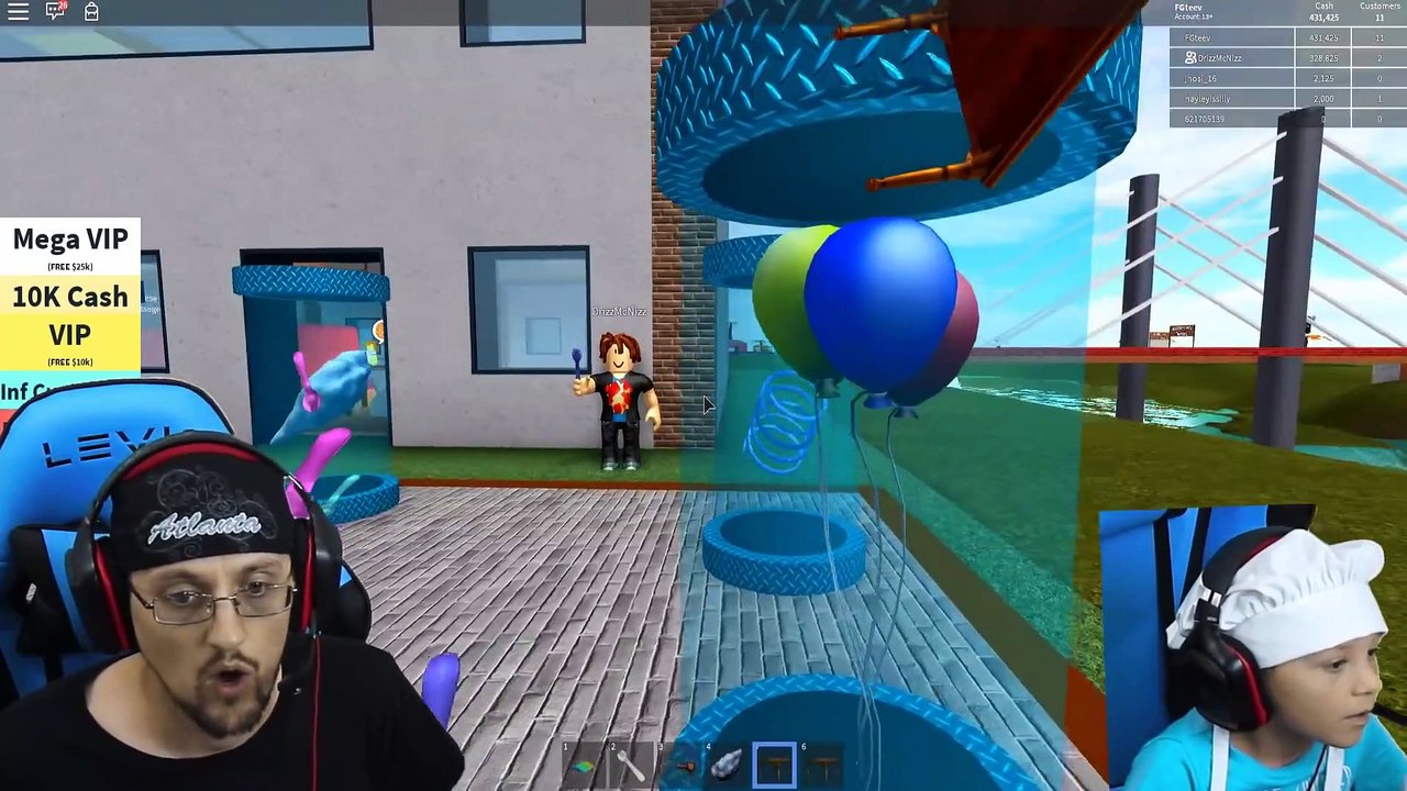 ROBLOX Super Pizza Hero Easter Bunny Tycoon! FGTEEV #18 Superhero Eggs ...