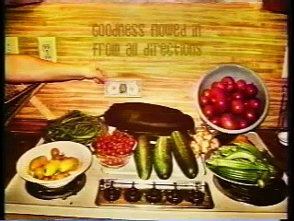 Kureyon Shin-chan | show | 2000 | Official Trailer - video Dailymotion