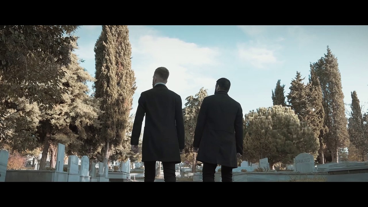 Okan & Volkan - Müslüm Baba Çal - Play "Müslüm Baba" - Turkish Music ...