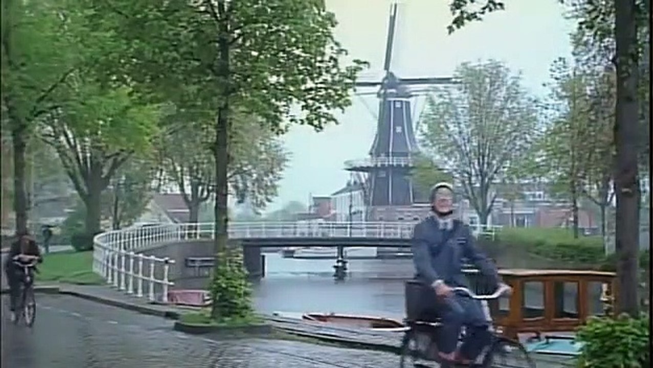 The Best Two Years | movie | 2004 | Official Trailer - video Dailymotion