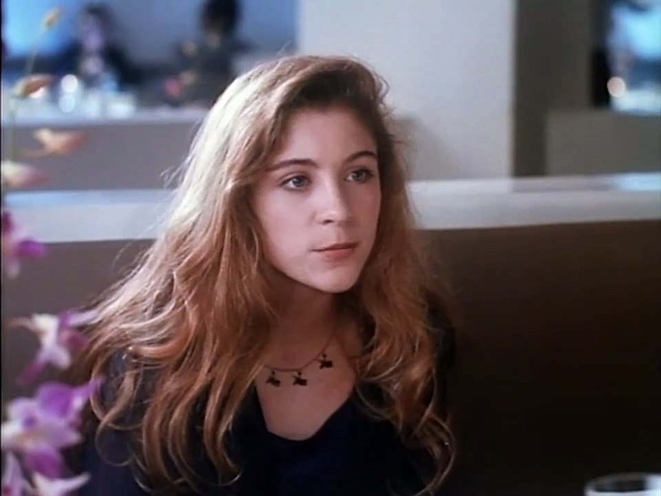 Lisa | movie | 1989 | Official Trailer - video Dailymotion