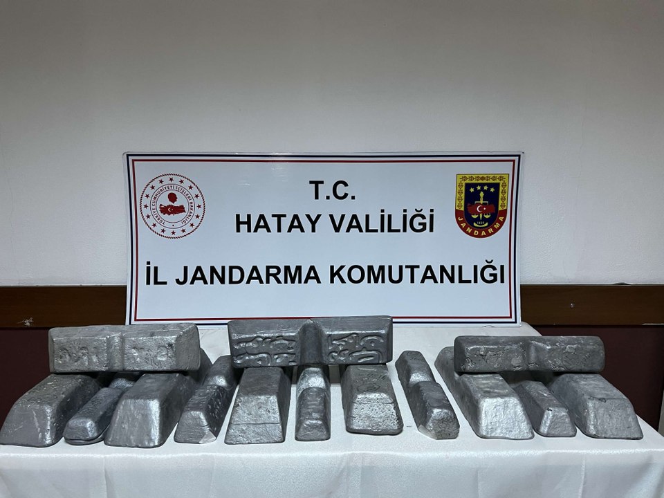Hatay'da gümrük kaçağı 78 kilogram zirkonyum ele geçirildi ...