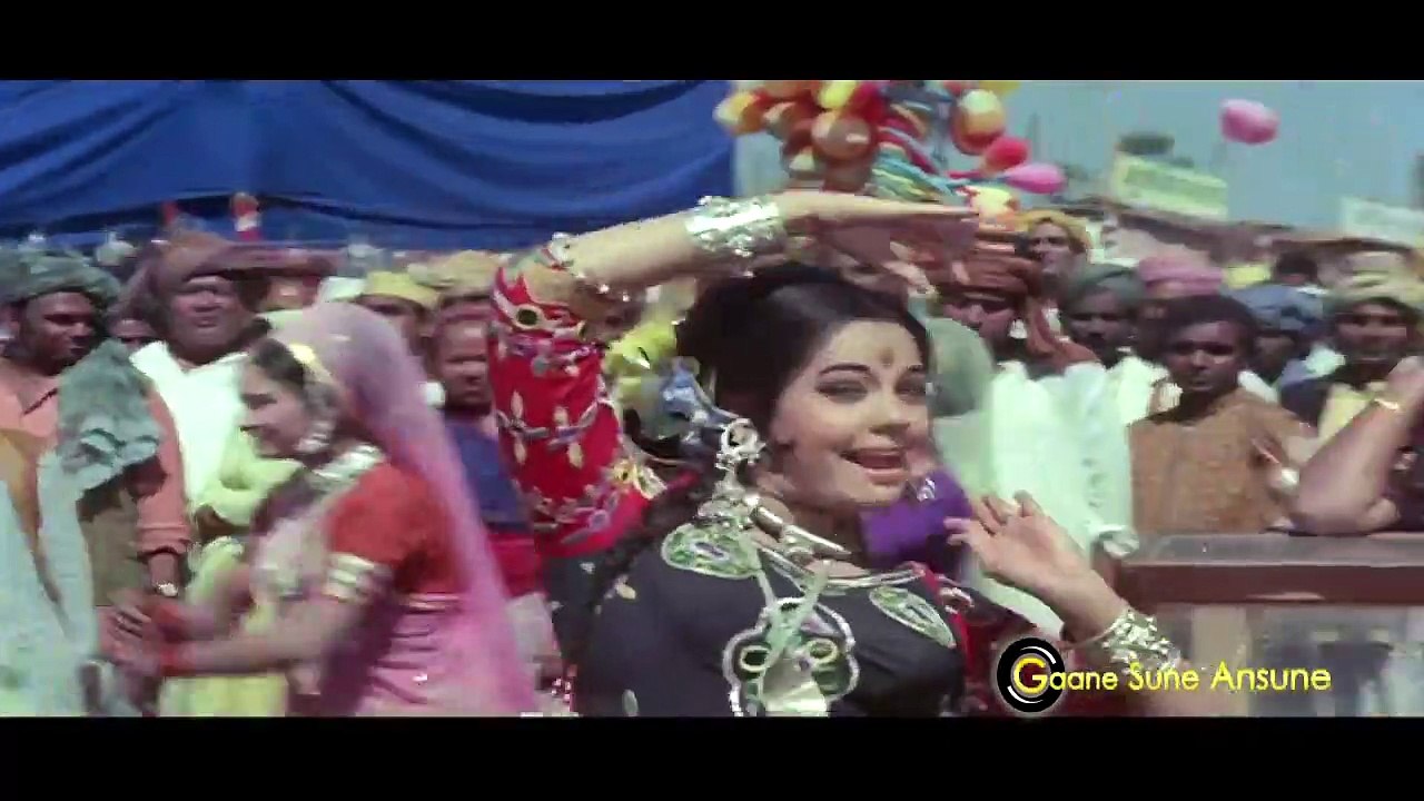 Gori Ke Haath Mein Jaise Ye Challa _ Mohammed Rafi, Lata Mangeshkar _ 1971 Mela Songs _ - video ...