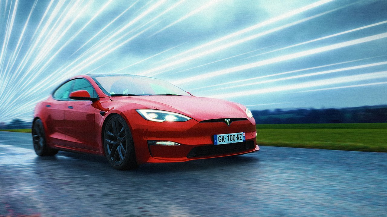 On a testé l'accélération HALLUCINANTE de la Tesla Model S Plaid ...