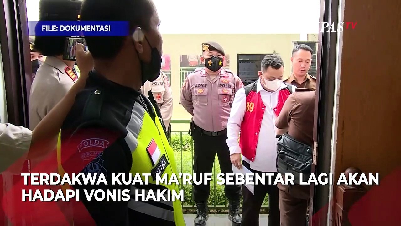 3 Momen Kocak Kuat Maruf di Persidangan Kasus Sambo, Salam Cinta Korea hingga Buat Hakim Tertawa ...